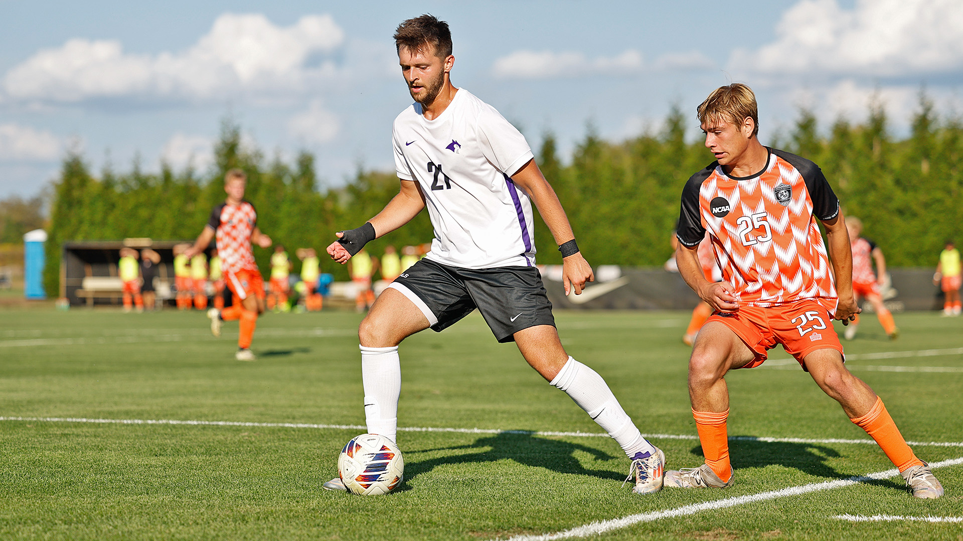 Duratovic delivers in offensive outbreak - WMVO