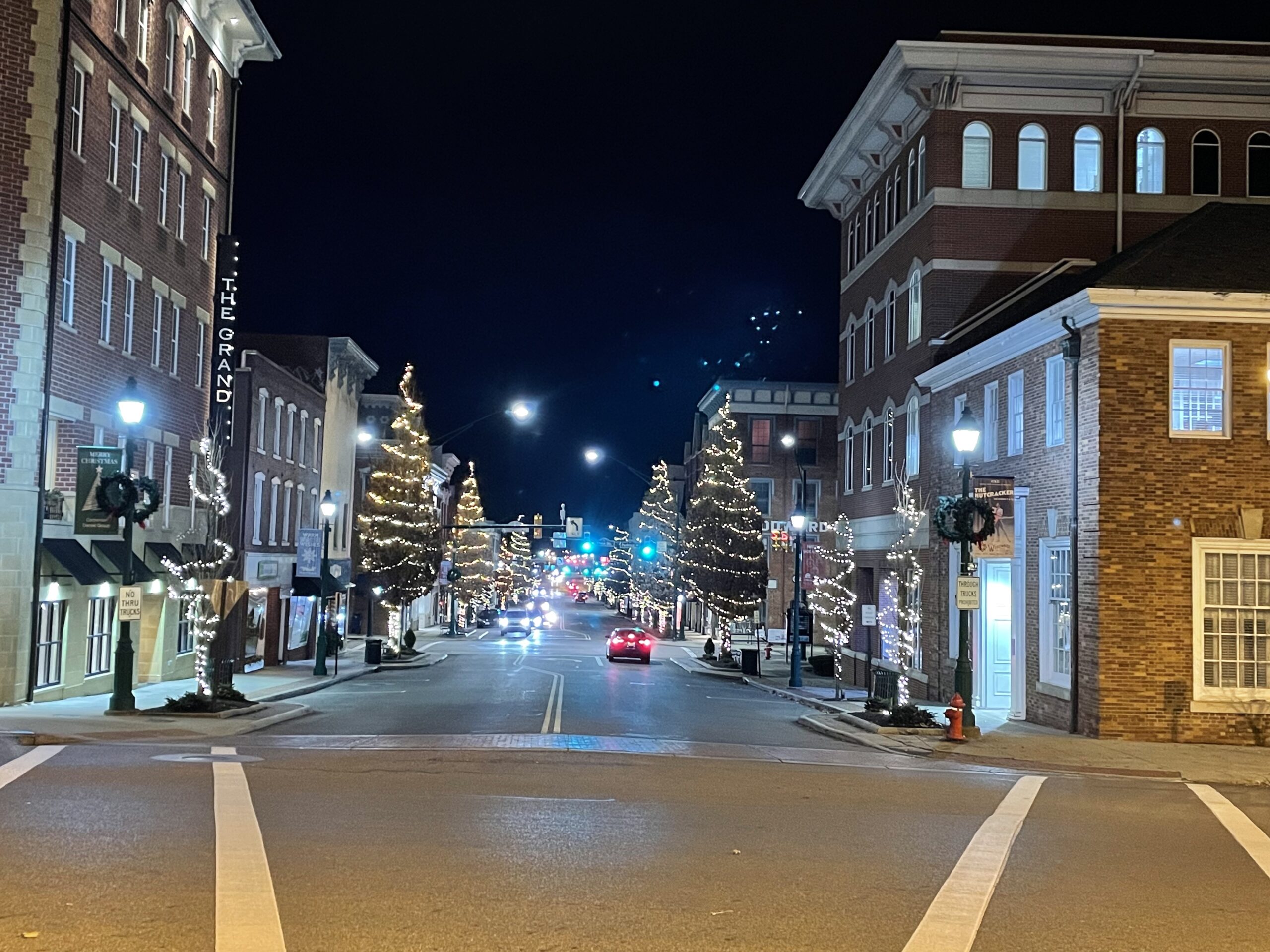 Downtown Mount Vernon Sparkles for the Holidays: Celebrate the Spirit of the Season with Winter ...