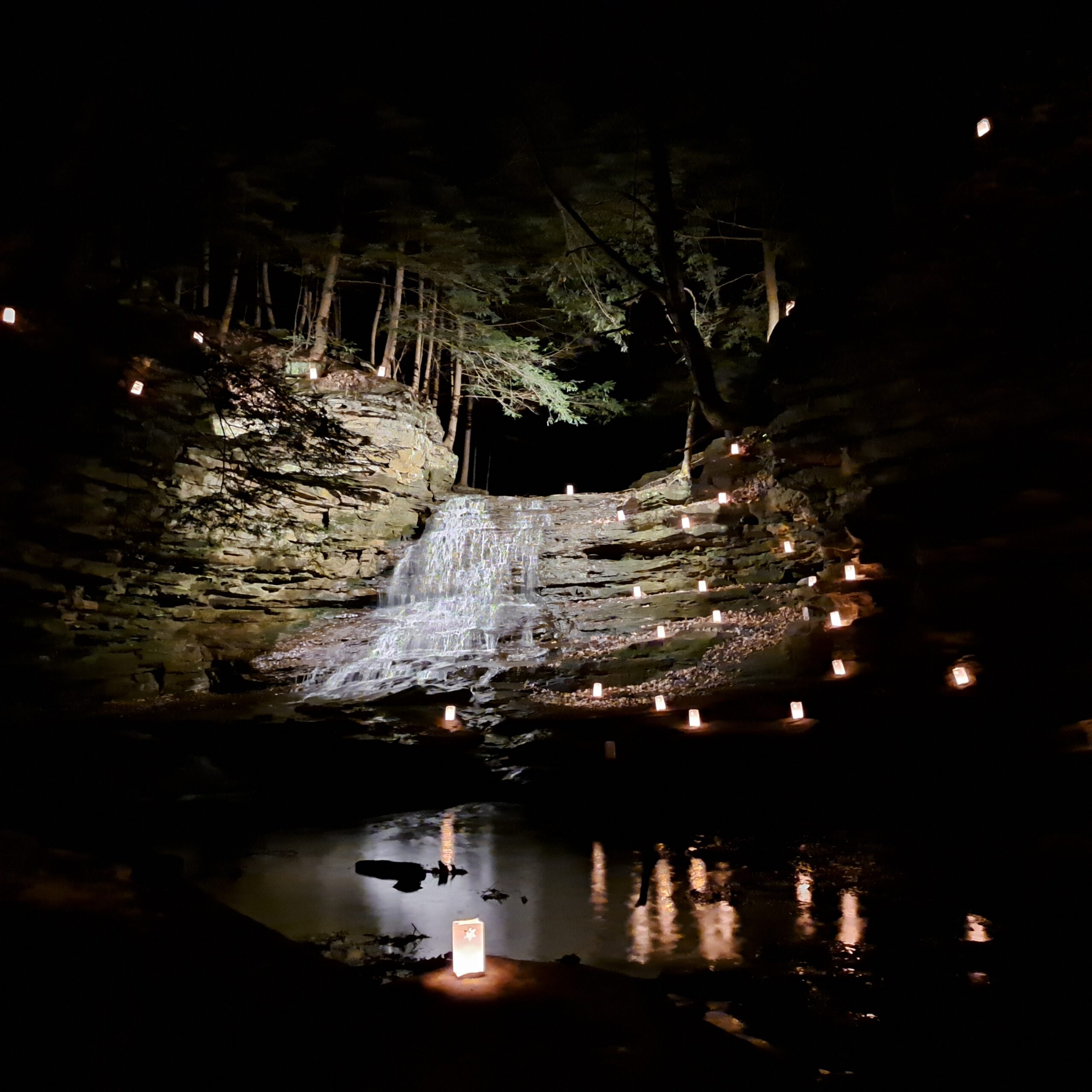 Fire and Ice returns at Honey Run Waterfall - WMVO